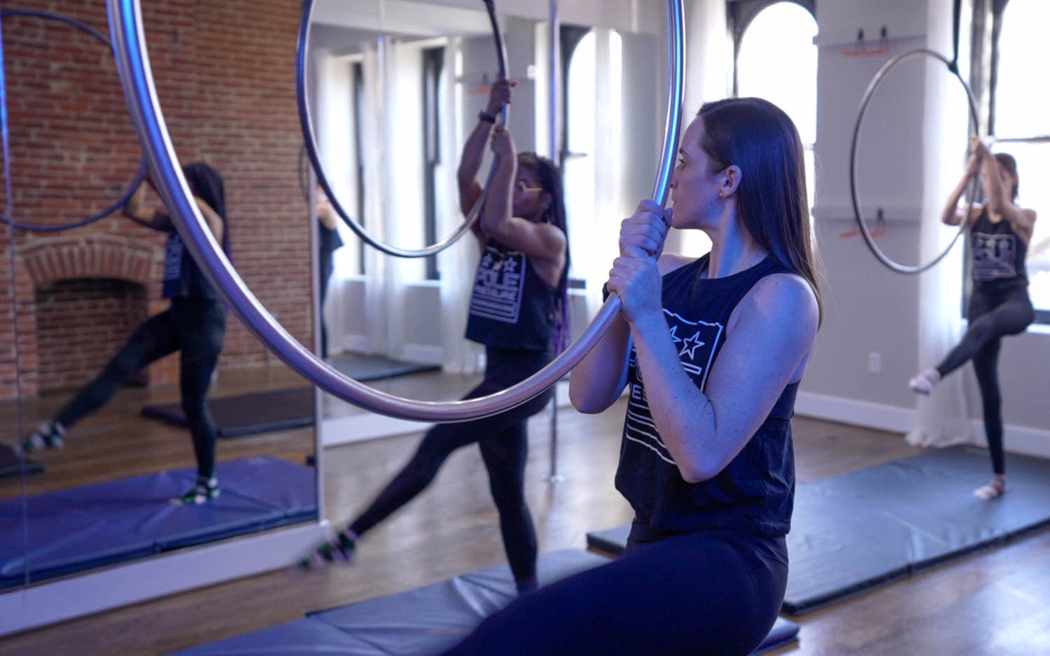 Pole Dance Classes in Washington DC | Pole Pressure