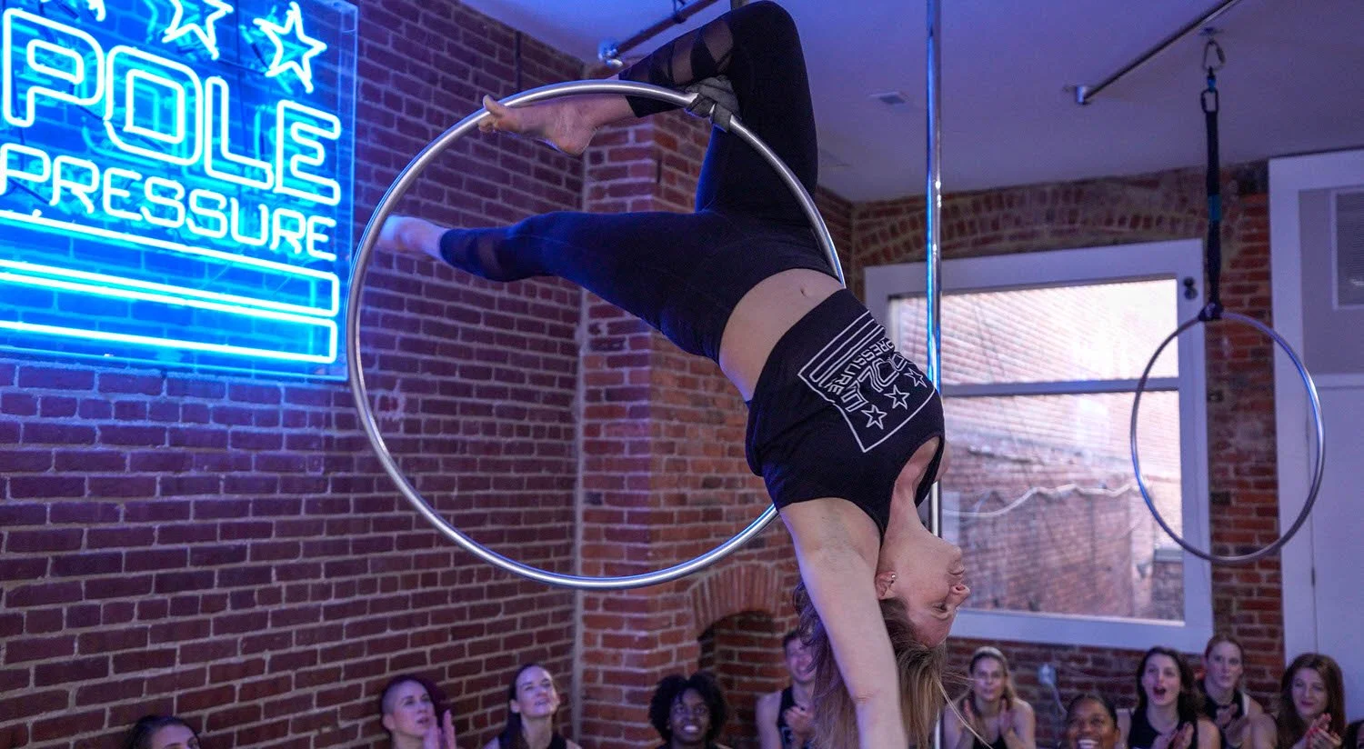 Pole Dance Classes in Washington DC | Pole Pressure