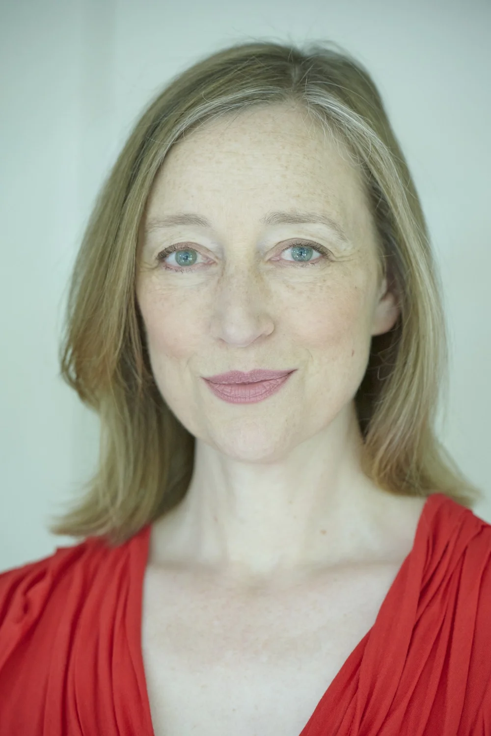 ABOUT — Elizabeth Sharkey