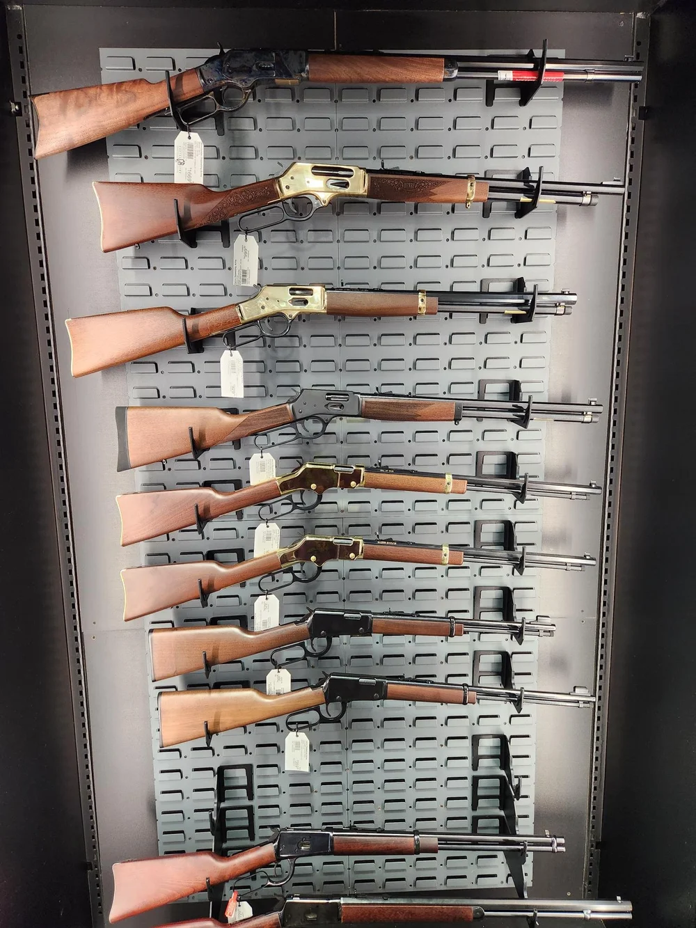 The Gun Corner — Ruggiero's Ace Hardware