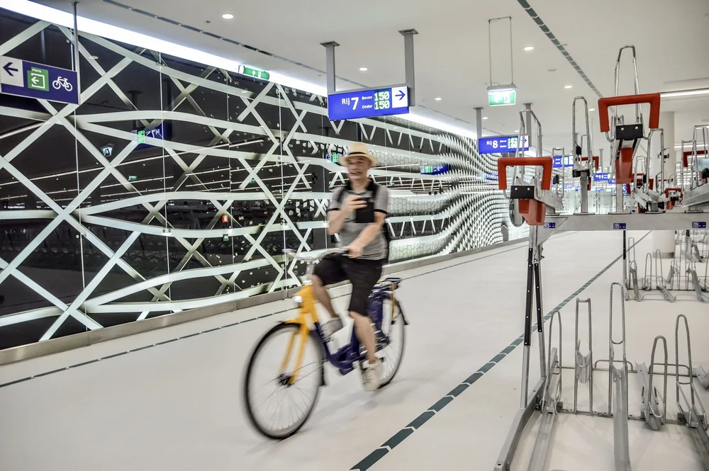 DCE - The Most Impressive Cycling Infrastructure in the Netherlands