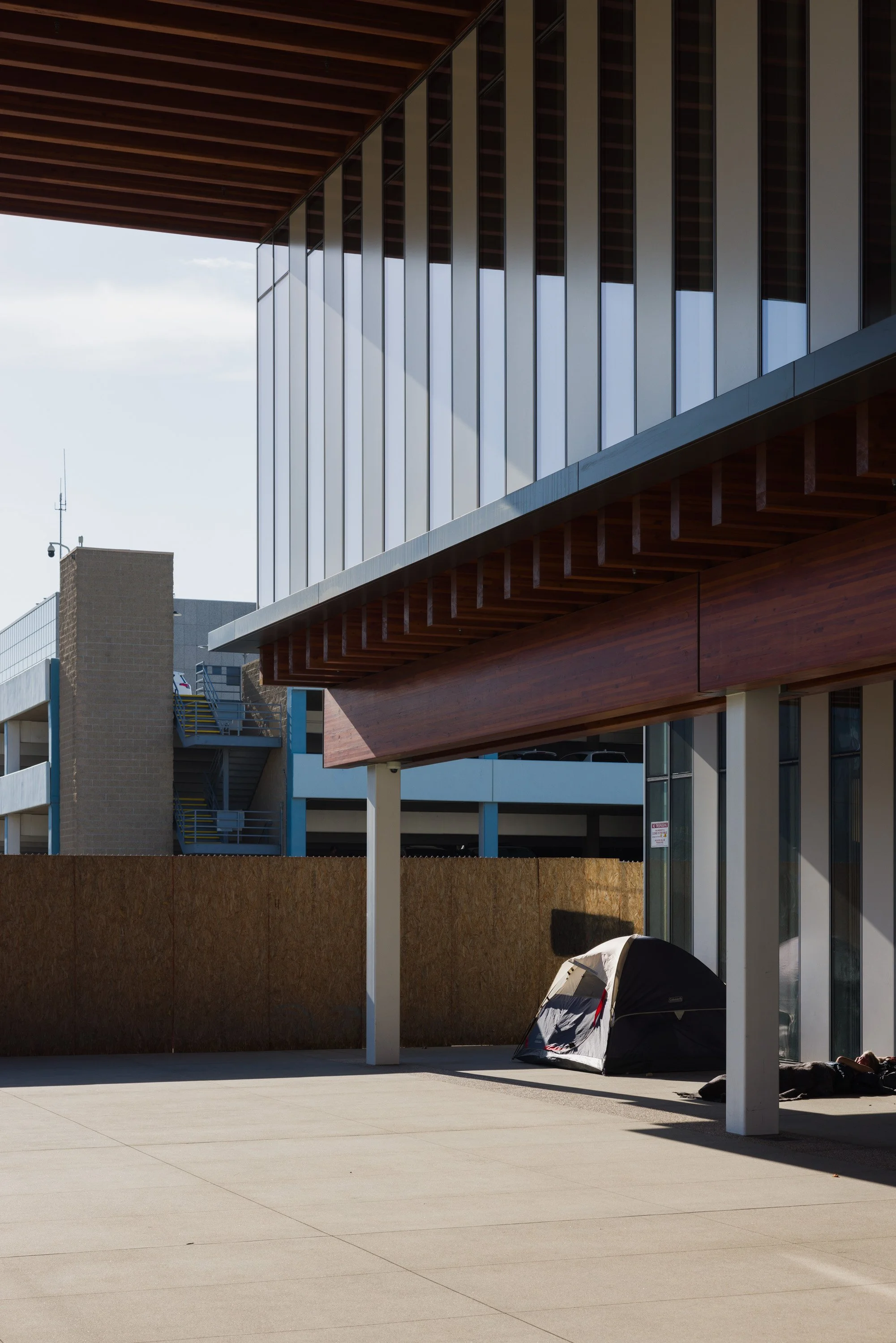 Homeless + Architecture — Angles