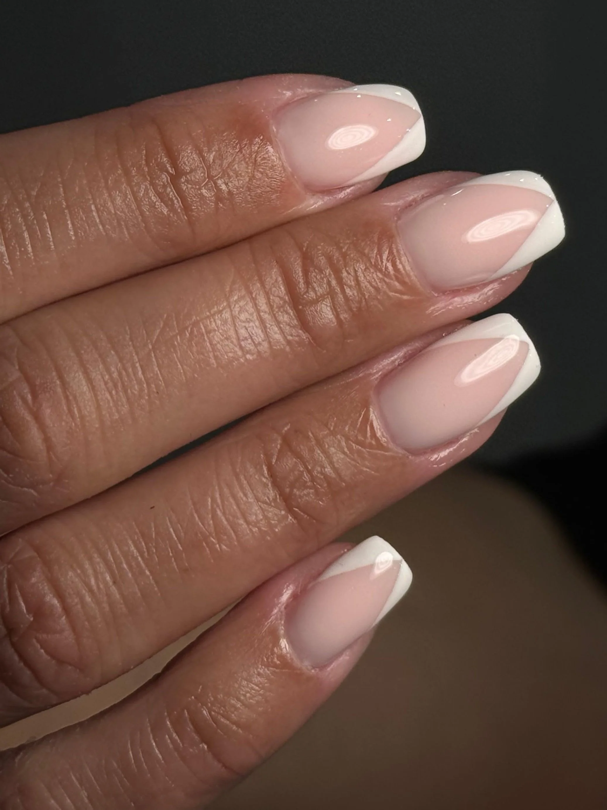 DARKA Nail Bar - Mani, Pedi & BIAB