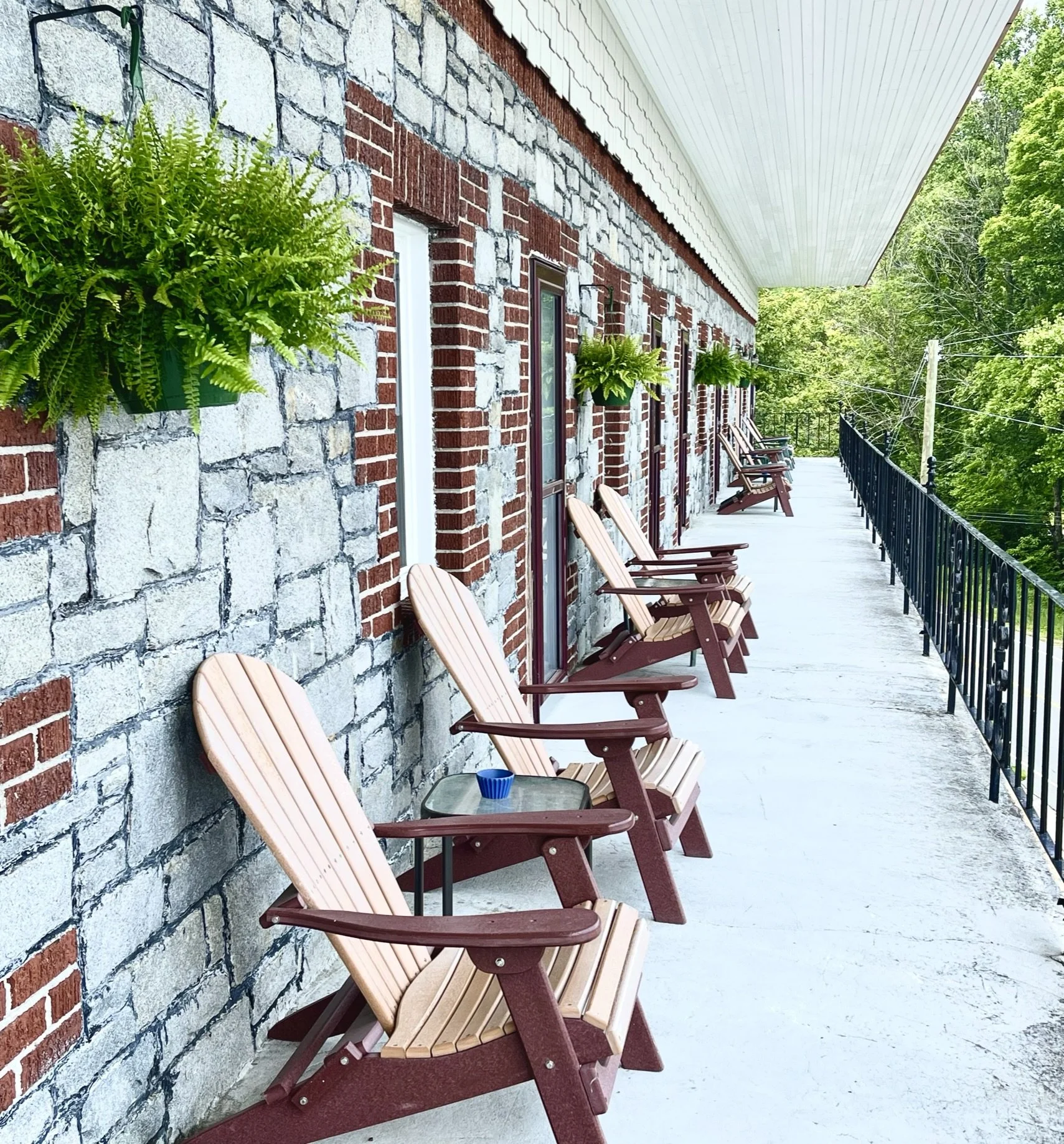 Rooms | Discover Mountain Comfort Today — Skyline Village Inn