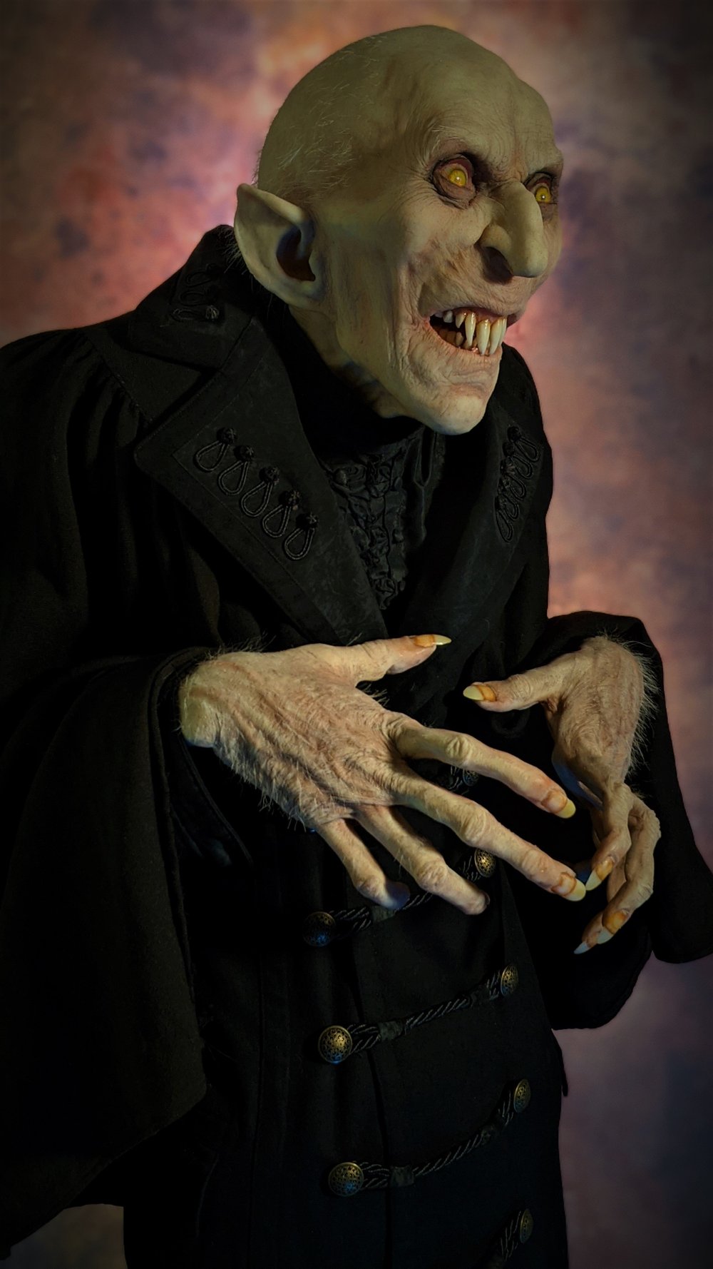 Tributes — Tom Kuebler, Sculptor of the Bizarre