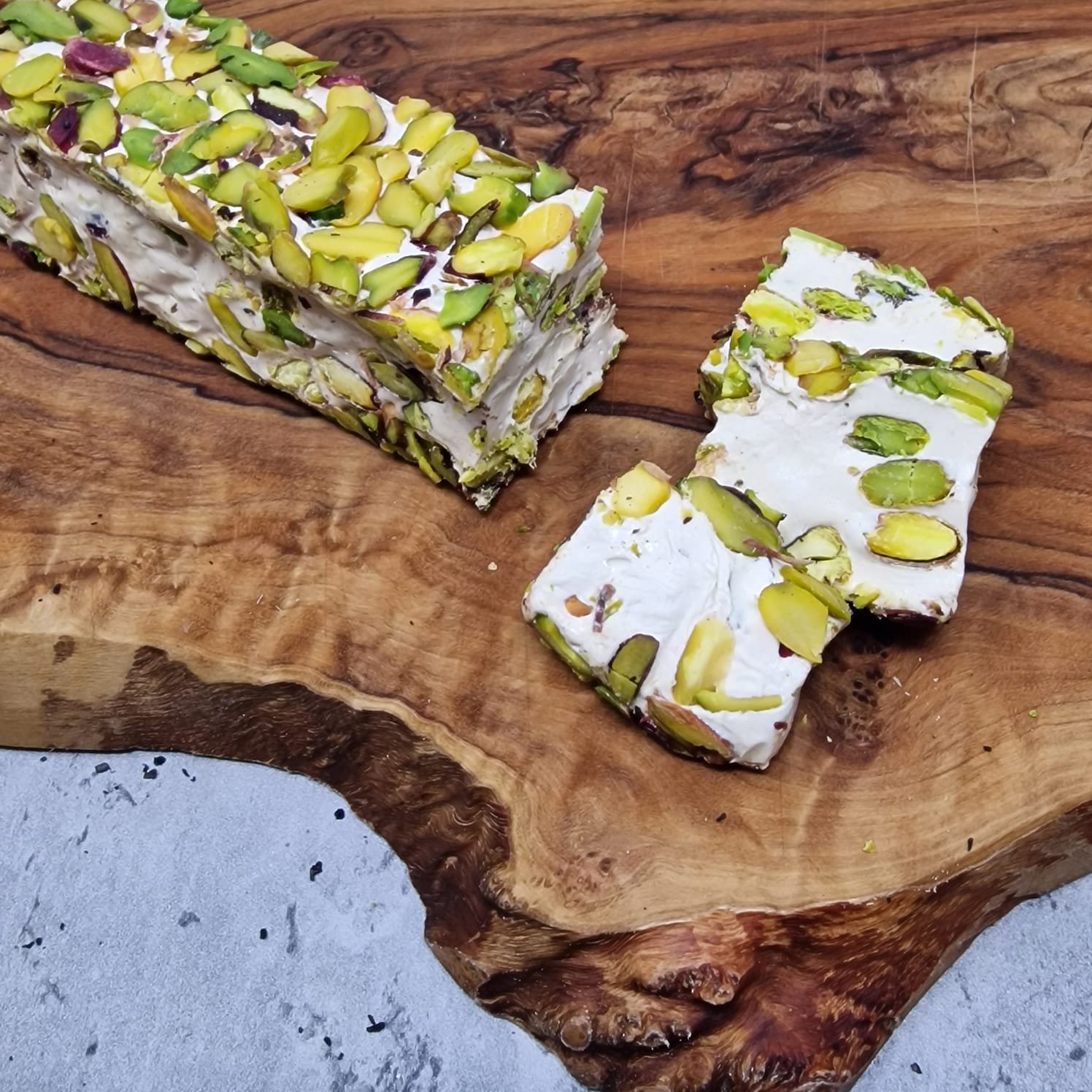 Turkish Delight Mellow with Hazelnut Cream & Almonds