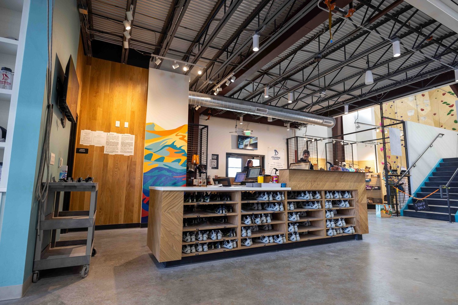 See the Gym | Longmont, CO — Climbing Collective