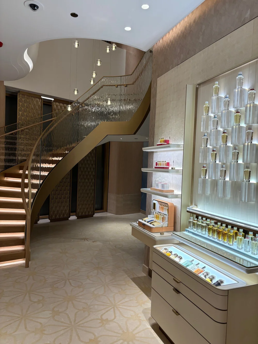 Cartier - Chicago — Linder Enterprises