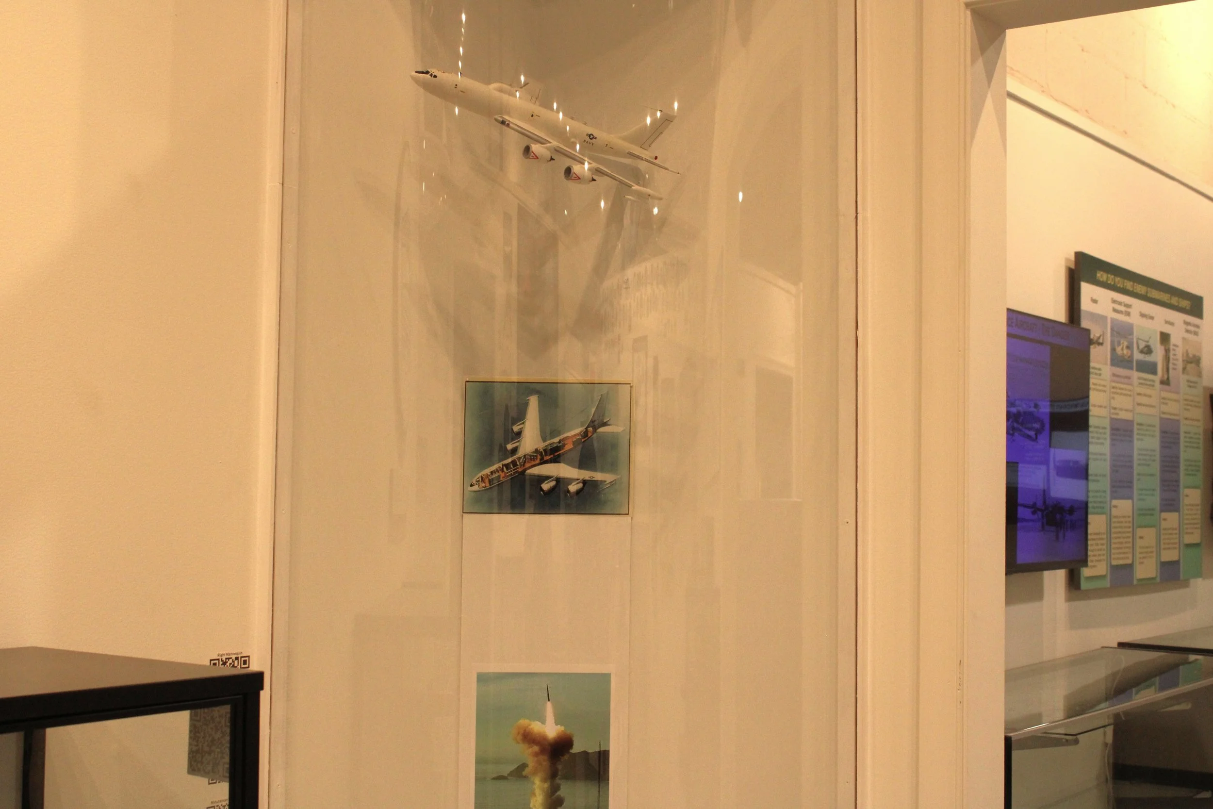 Tacamo — Patuxent River Naval Air Museum