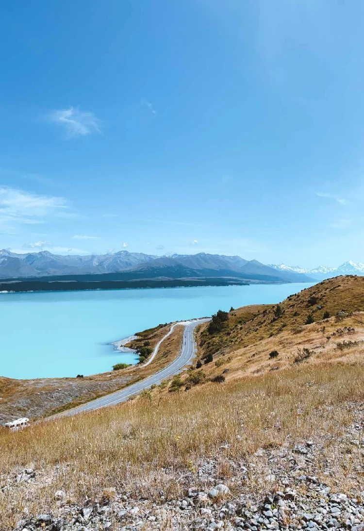 10 incredible things to do in Lake Tekapo - lupins, stars, views & more ...