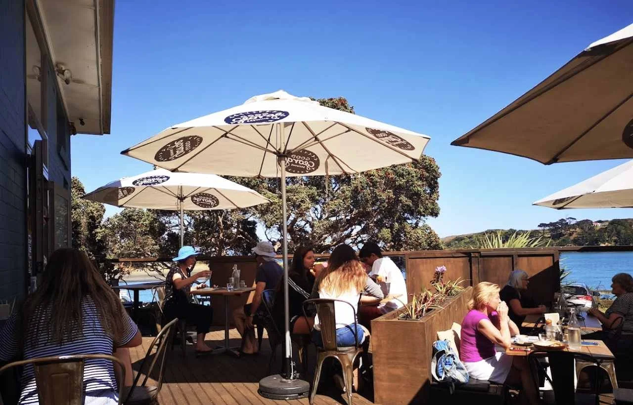 12 BEST things to do in Raglan, New Zealand's surf mecca — Petrina Darrah