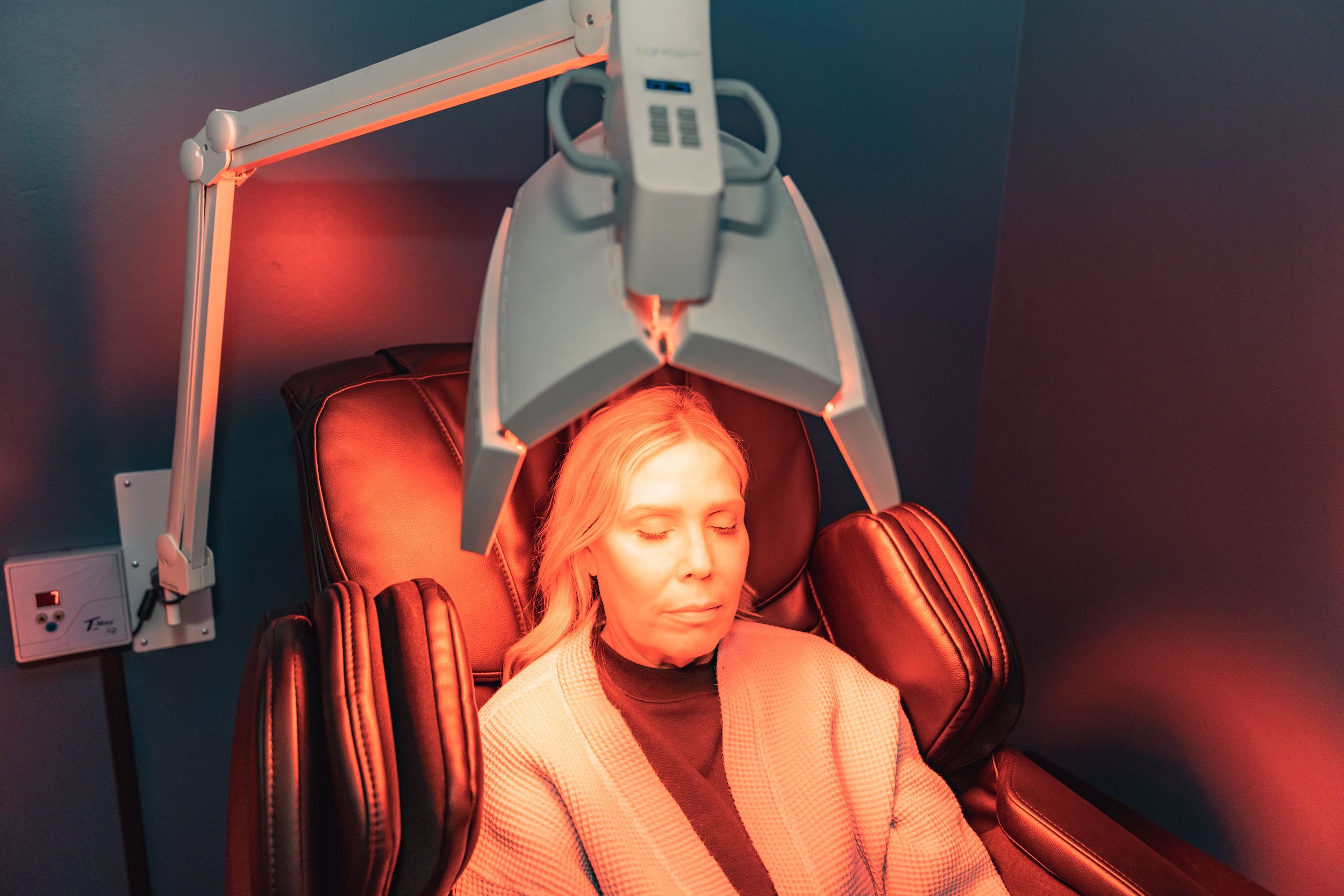 LightStim: Illuminate Your Beauty with Cutting-Edge Light Therapy ...