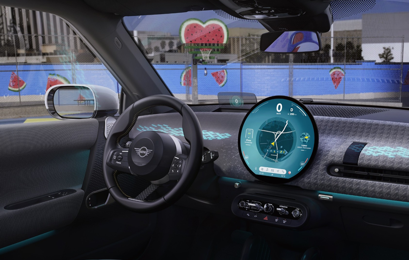 Icon Incar. The Mobility Experience Design Company.