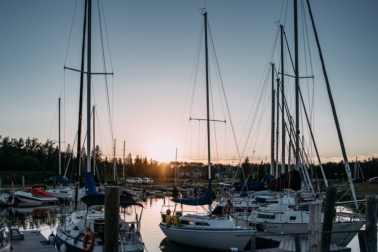 About 1 — Silver Harbour Marine Resort