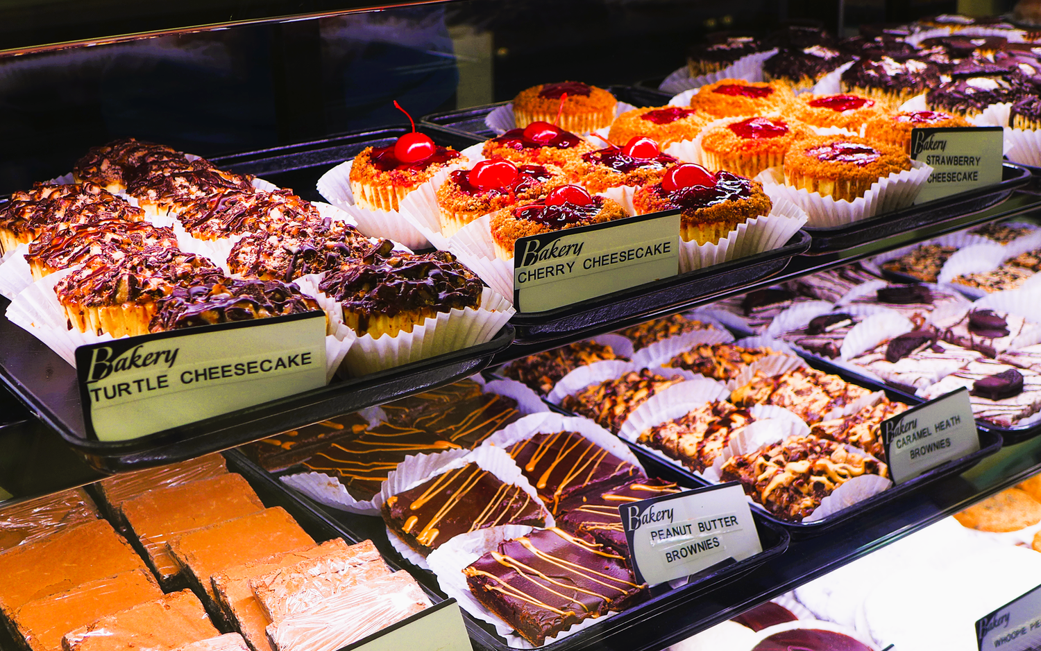 Muffin House Cafe — Destination Downtown