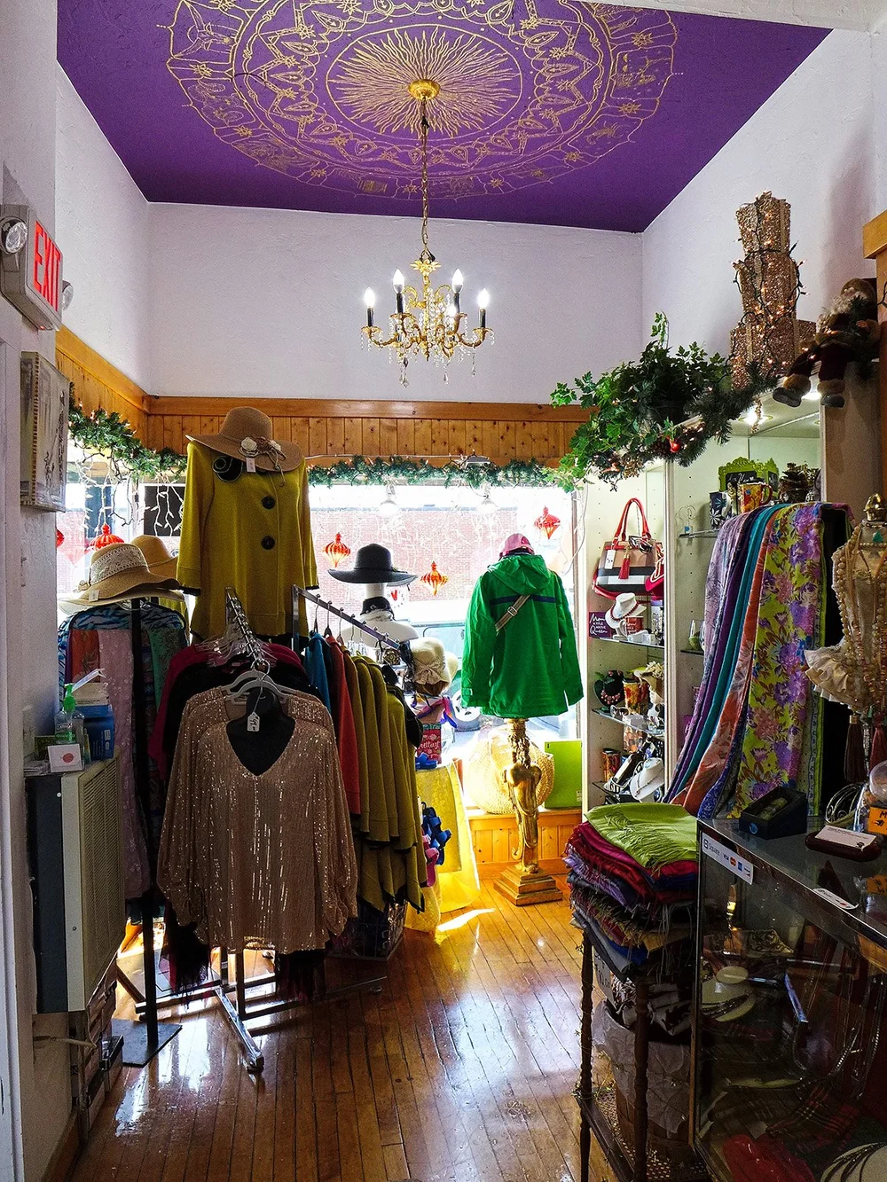 Gypsy Boutique — Destination Downtown