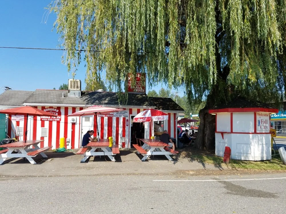 General 2 — Fall City, Washington