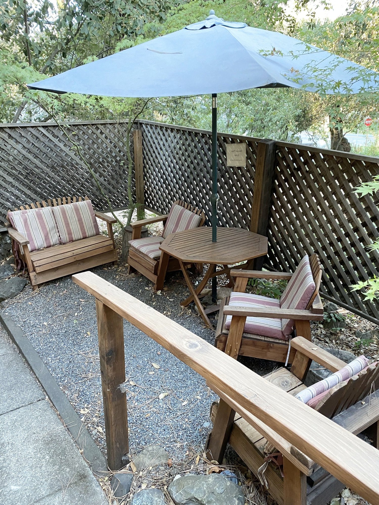 Hotel rooms — Anderson Valley Inn