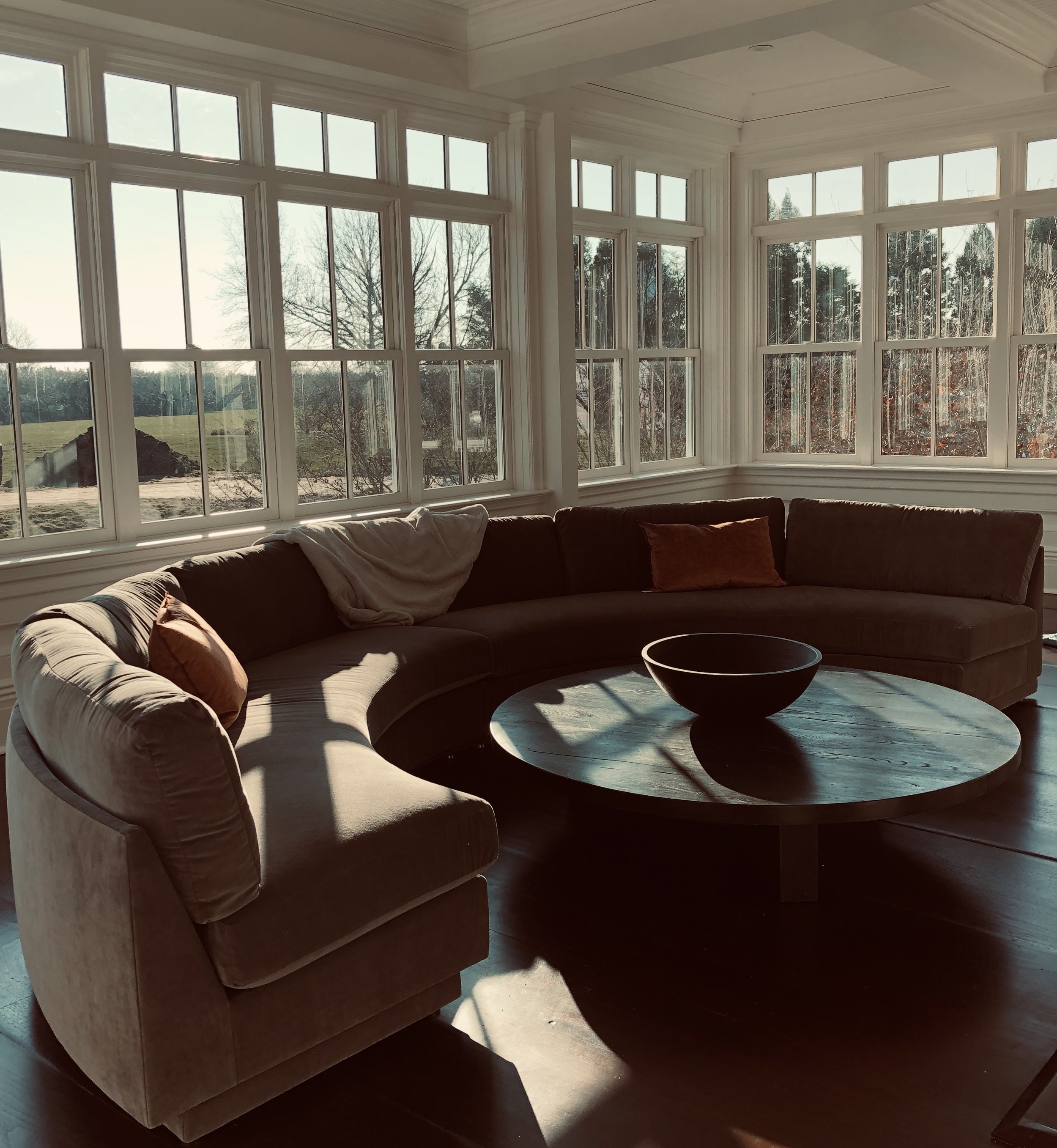 This luxurious 17k sq feet property in the coveted town of Sagaponack ...