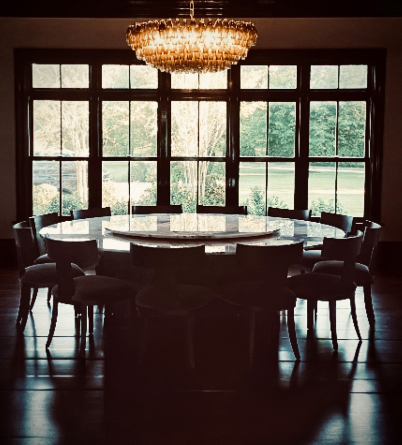 This luxurious 17k sq feet property in the coveted town of Sagaponack ...