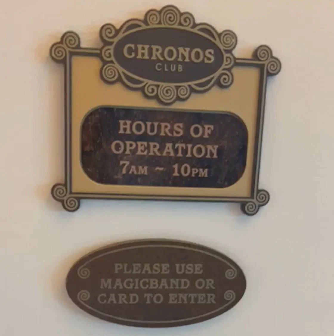Chronos Club: Gran Destino Club Level — Second Dad to the Right