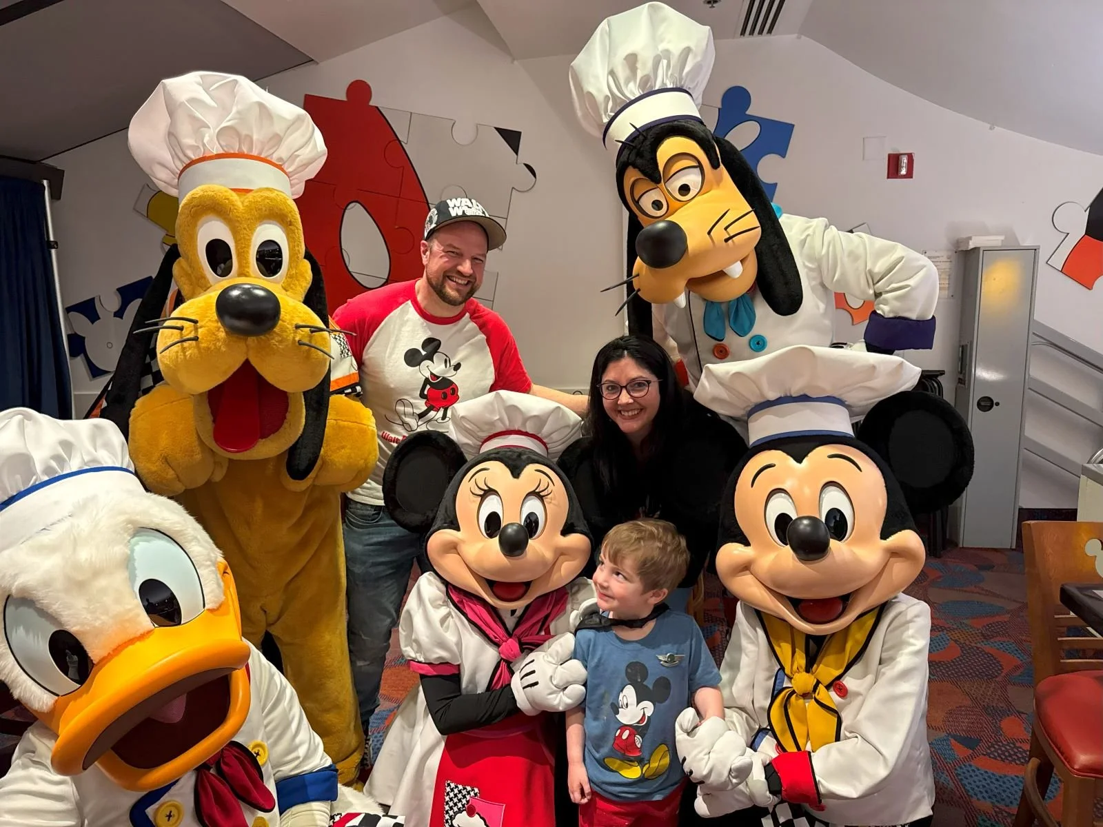 Chef Mickey's Dining: Characters, Food, and Review — Second Dad to the ...