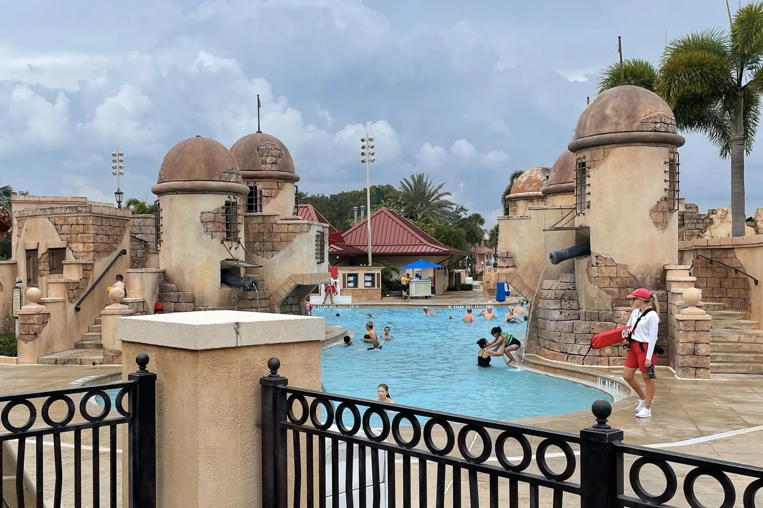 5 Reasons to stay Onsite At Disney (or Offsite) — Second Dad to the Right