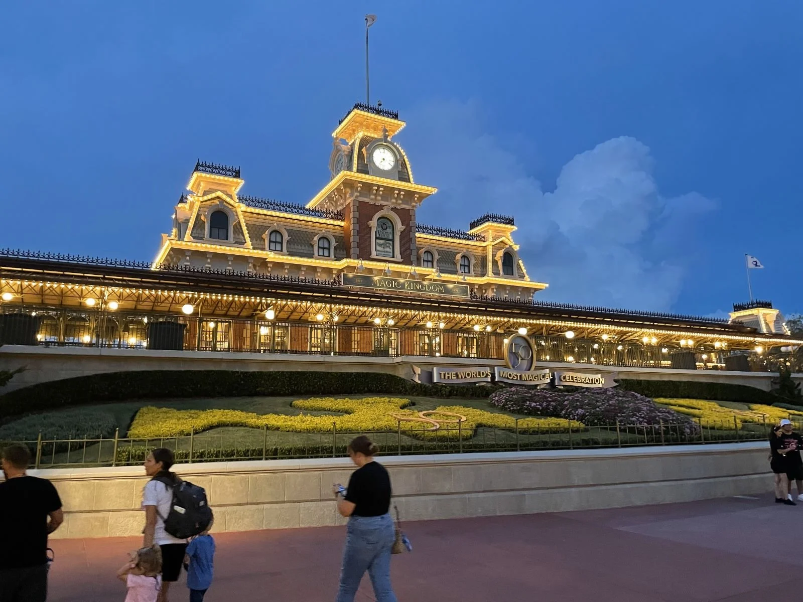 Magic Kingdom Coloring Pages
