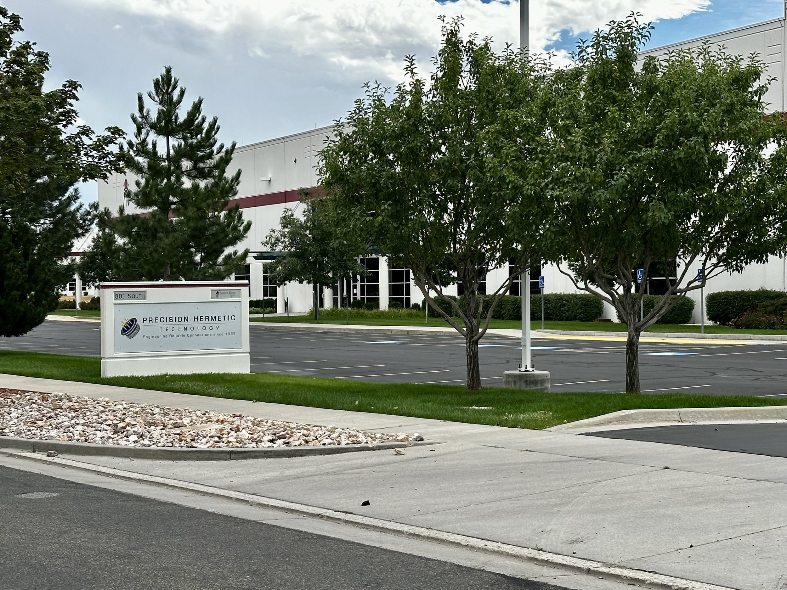 Careers — Precision Hermetic Technology