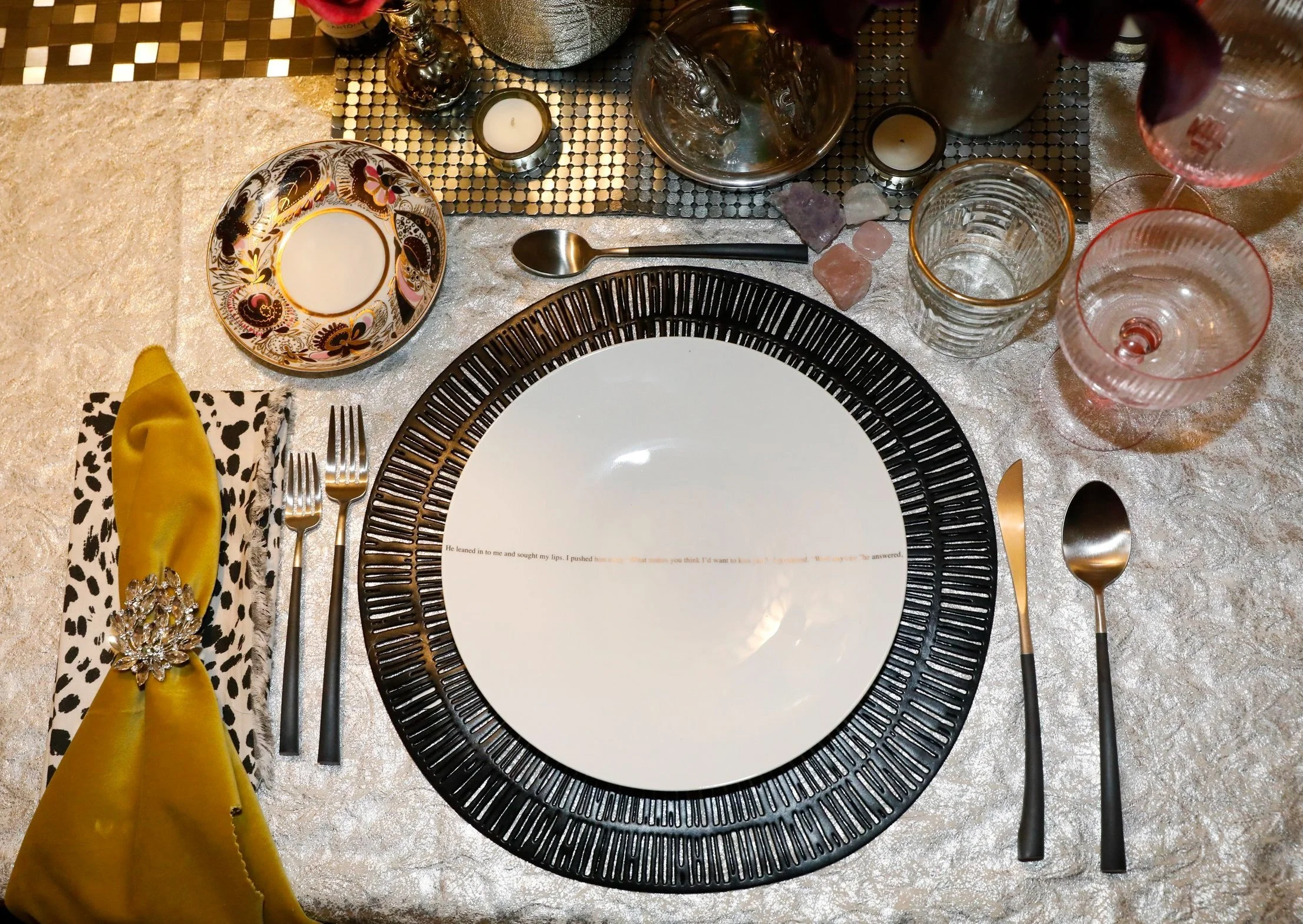 4 Unique Ingredients for a Cleverly Curated Table Setting — KNOF Design