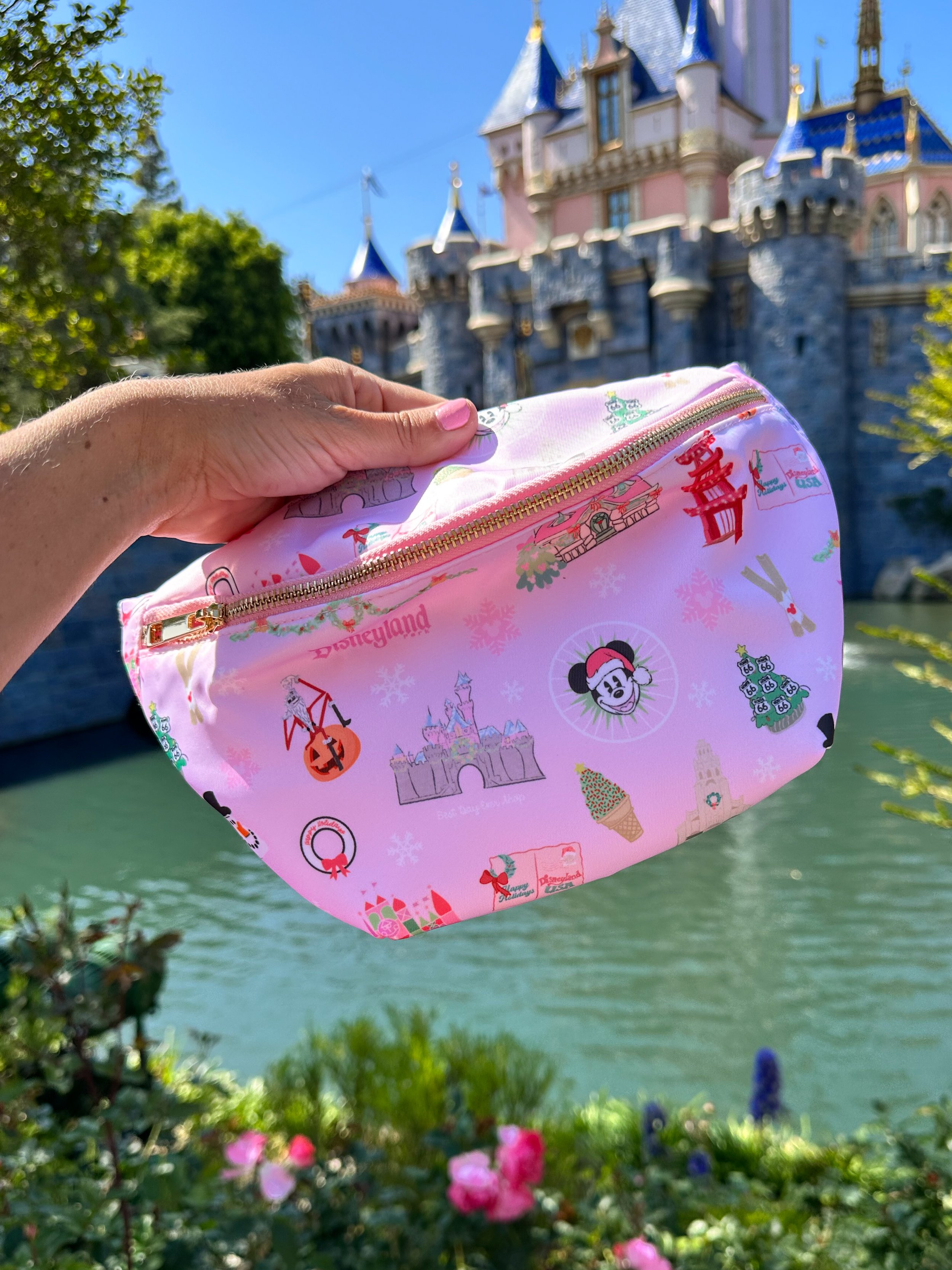 Resort Fanny Packs — Best Day Ever