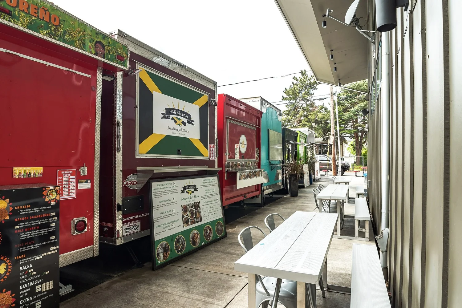 Food Carts — Flipside Bar & Carts