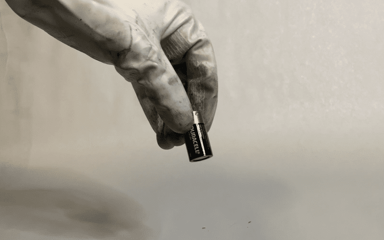 Experiment 1: Lithium in Water | SciDonSim