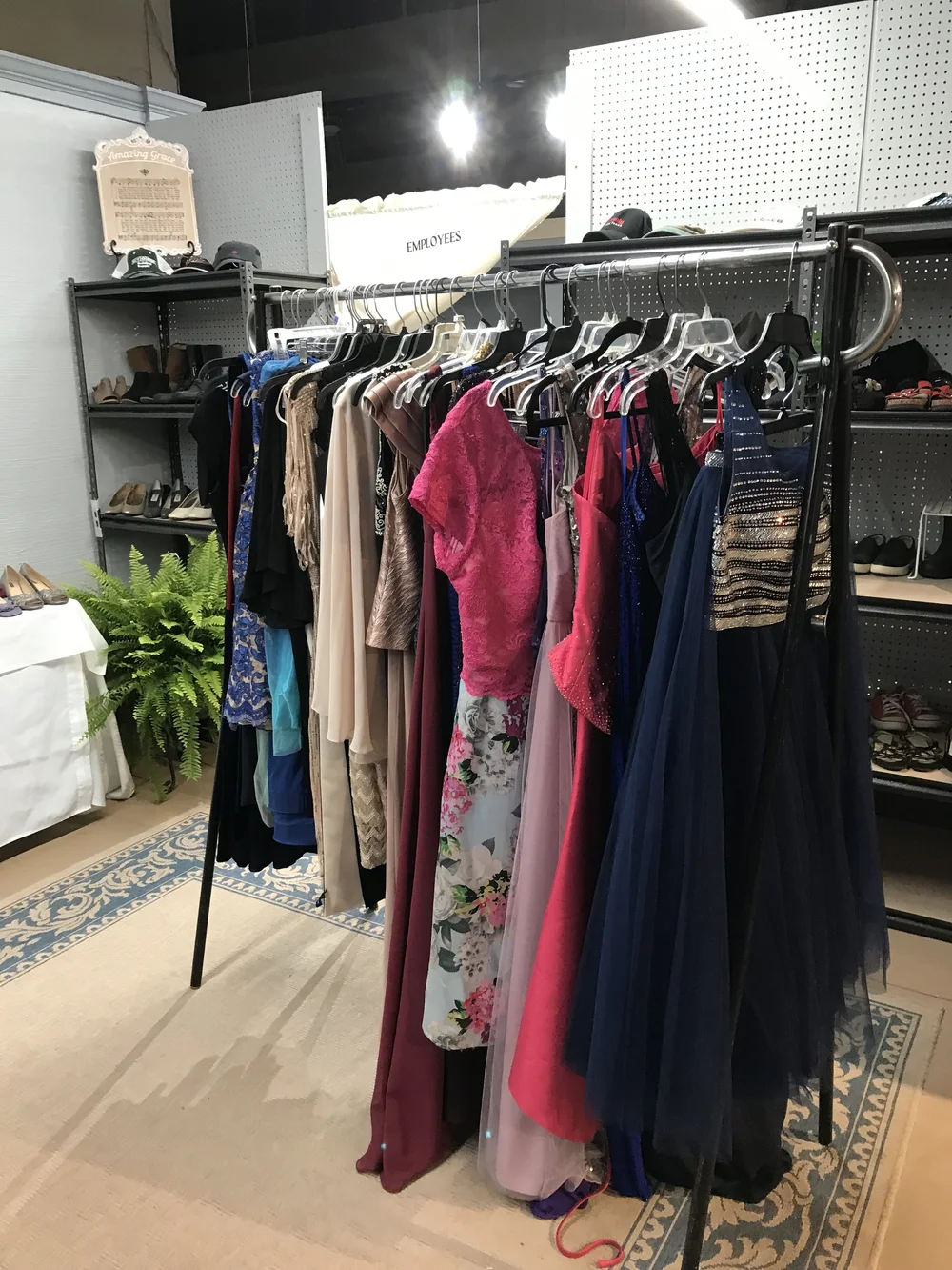 Good Shepherd Shop Clothing Closet — FIRST UNITED METHODIST CHURCH