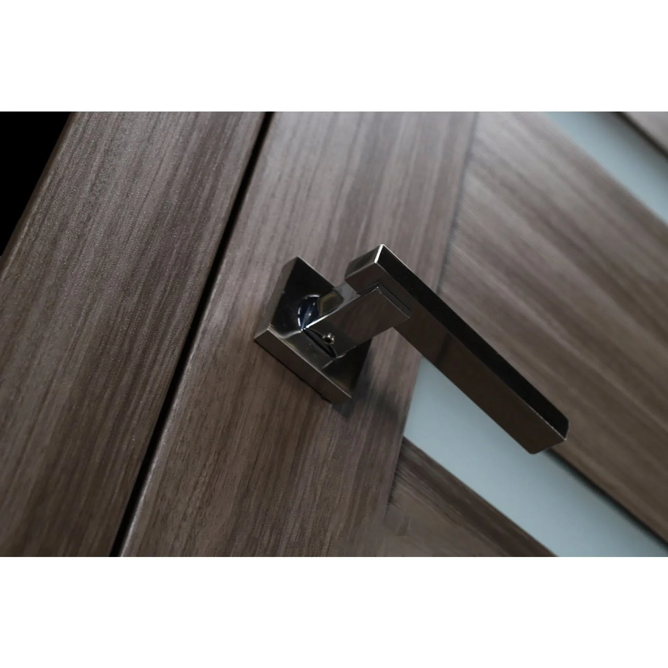 Leora Vetro | Luxury Doors | Interior & Exterior | Axe Home and Design
