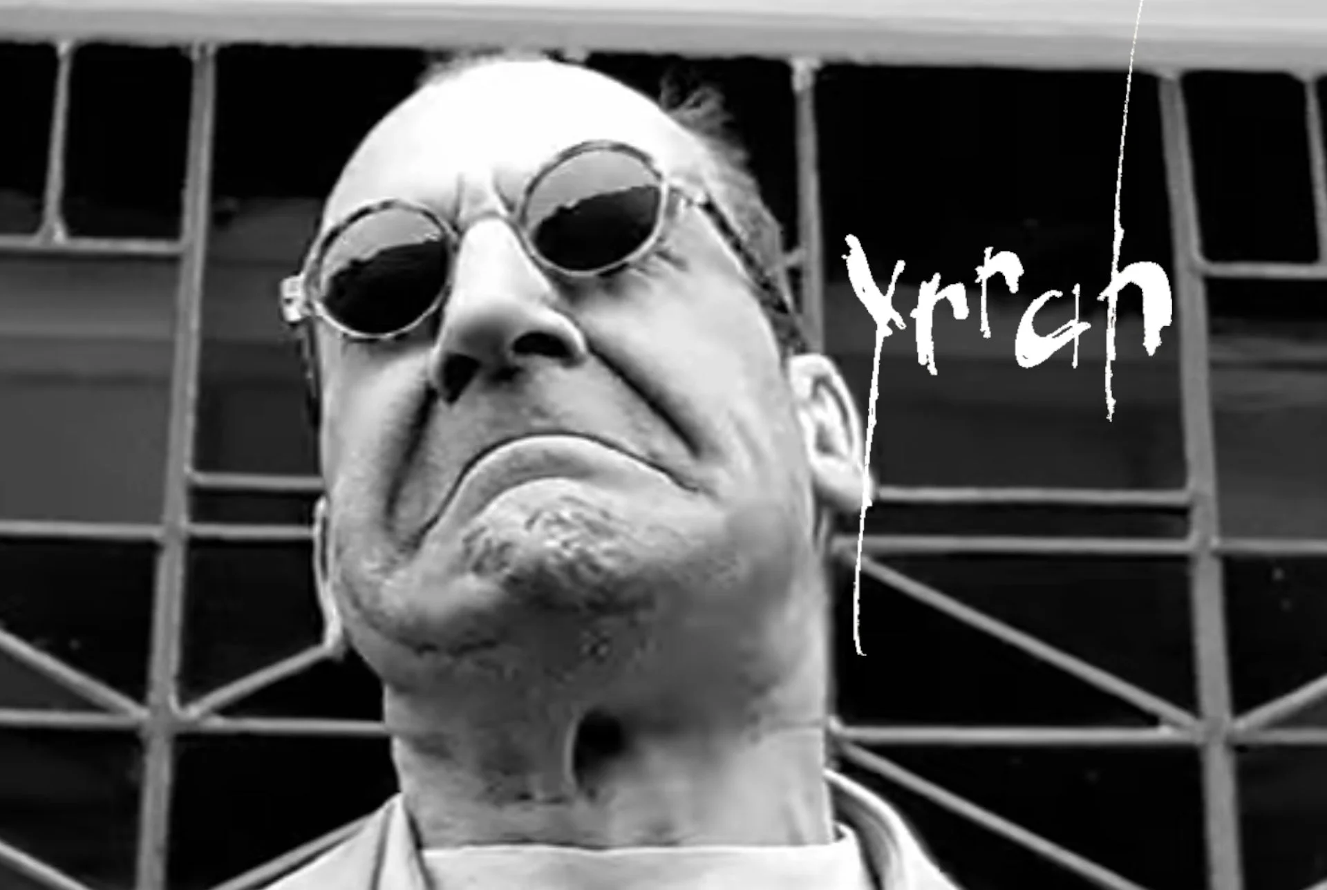 YRRAH - Blinde Man — Thomas Aronds - Televisie Regisseur