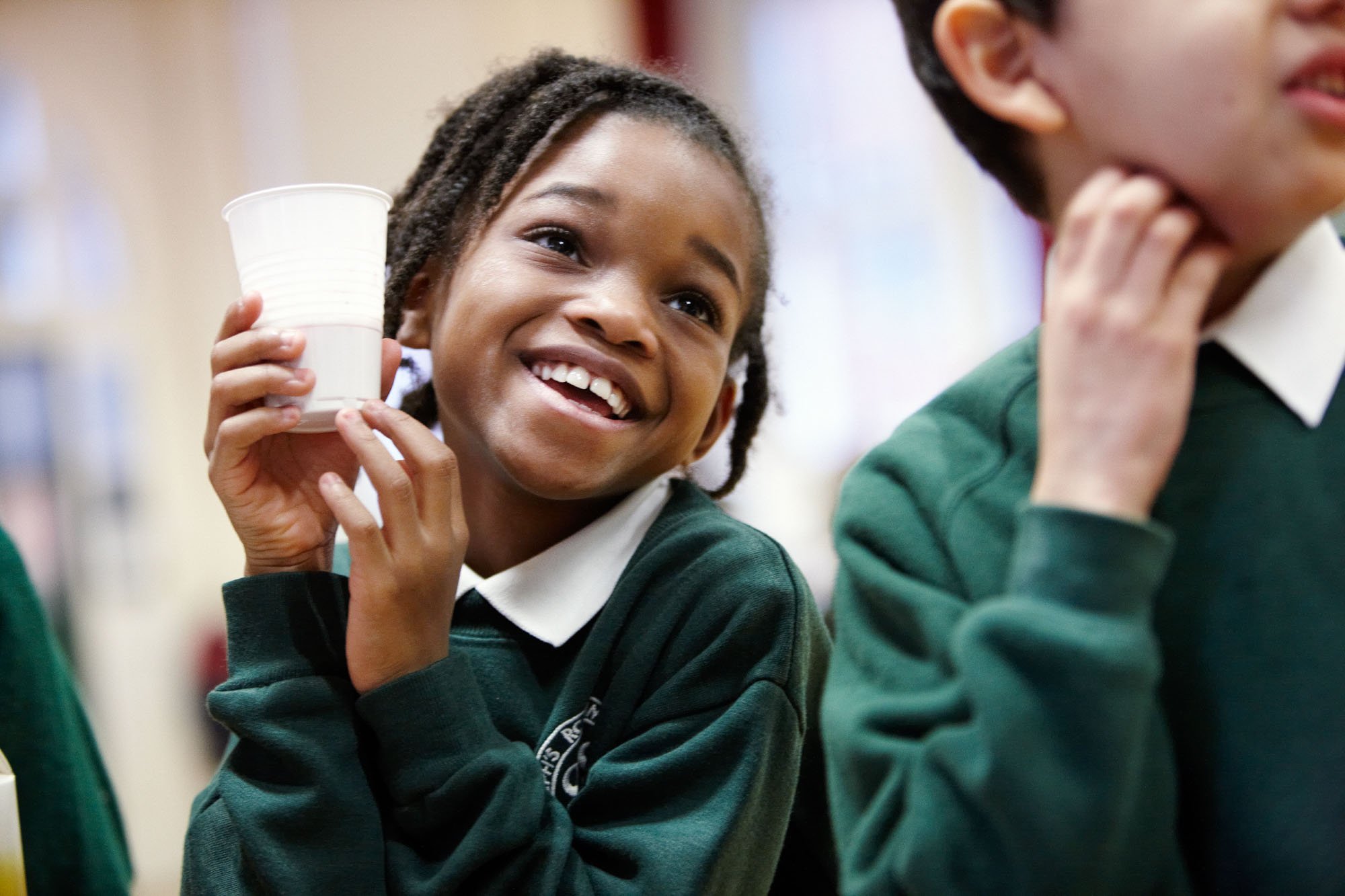 Candid photography of junior school kids in class — Barry Willis ...