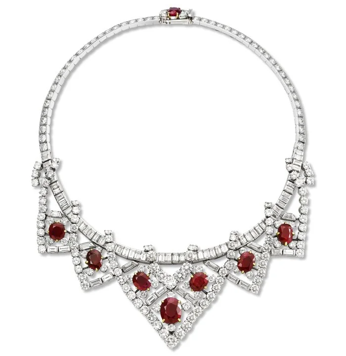 ROMANTIC RUBIES: ELIZABETH TAYLOR'S CARTIER PARURE — Luis Miguel Howard