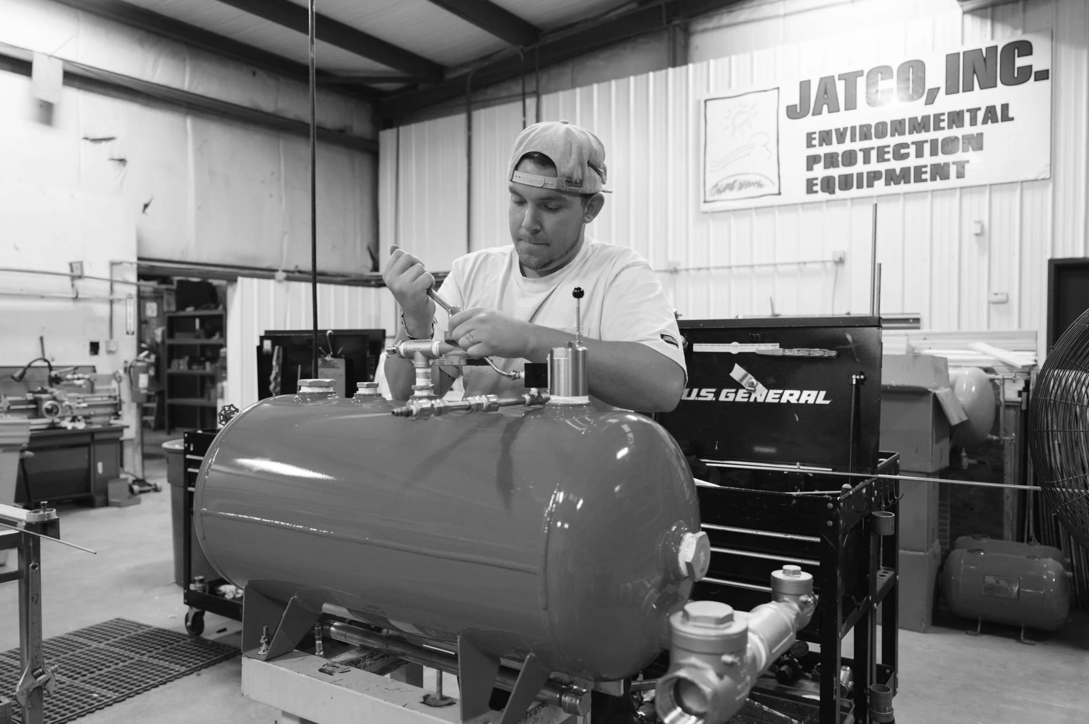 10-Gallon Environmental Tank - Jatco USA Inc — JATCO, Inc.