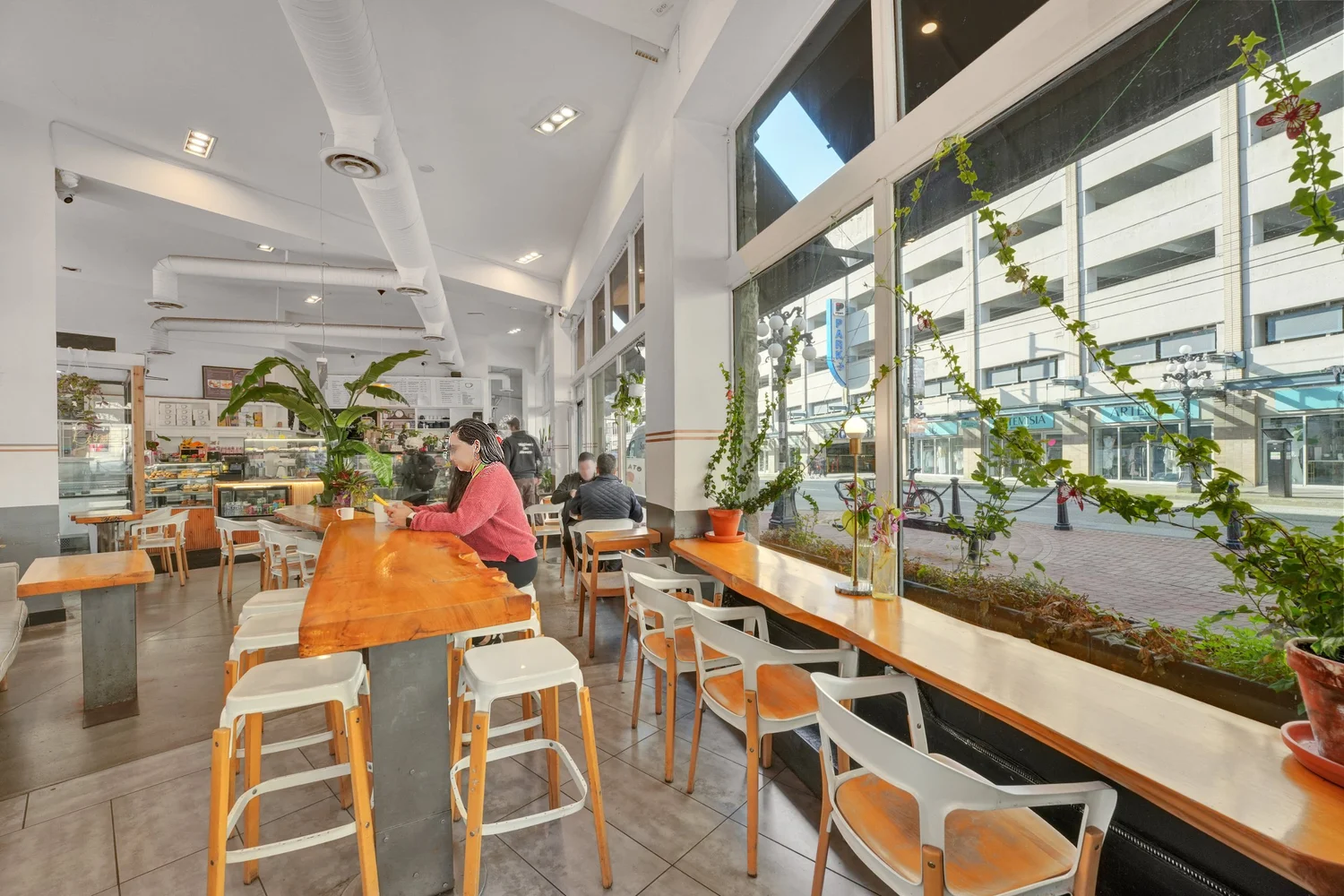 Monaco Cafe