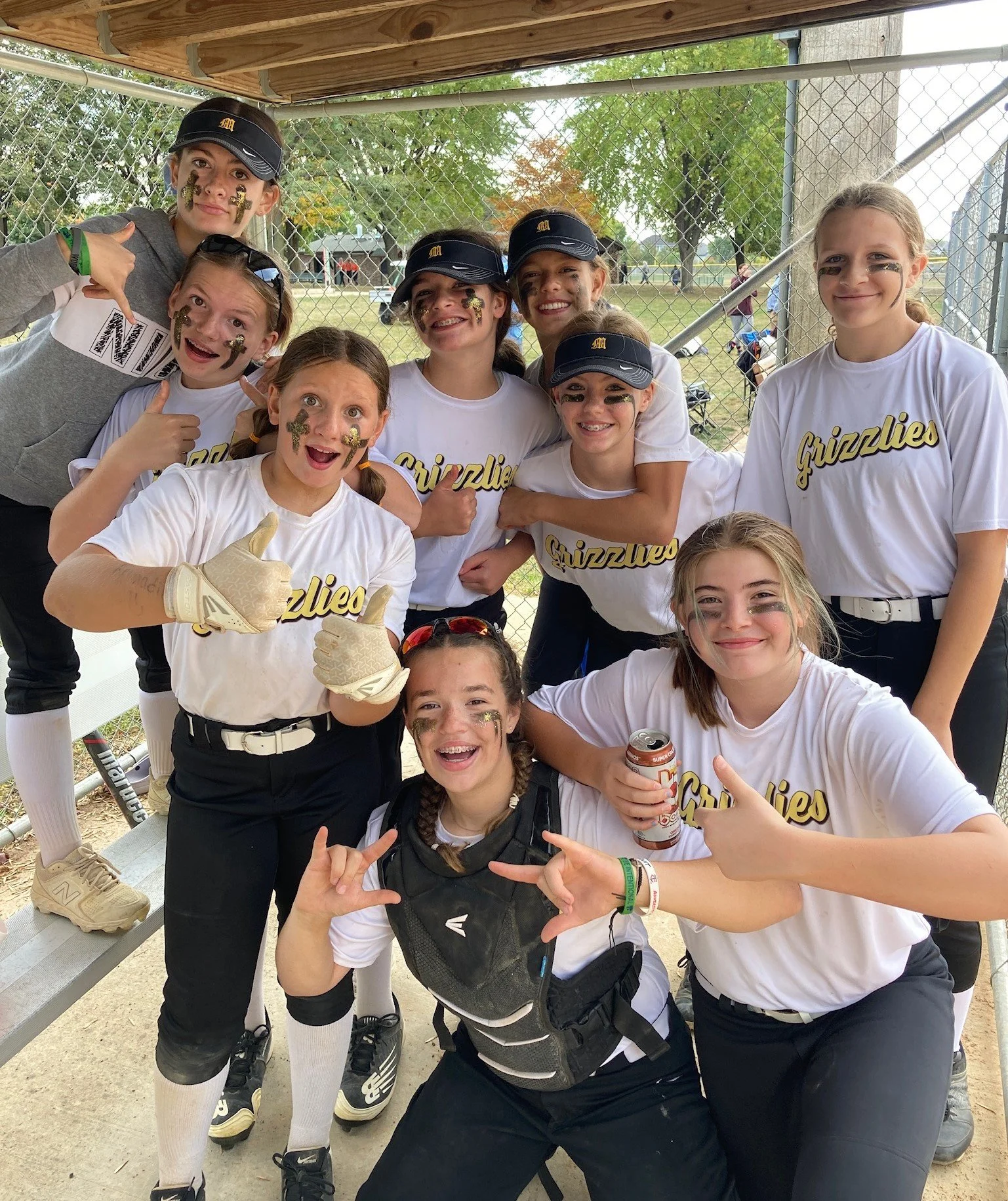 Grizzlies Fastpitch Teams — MacStrength MN