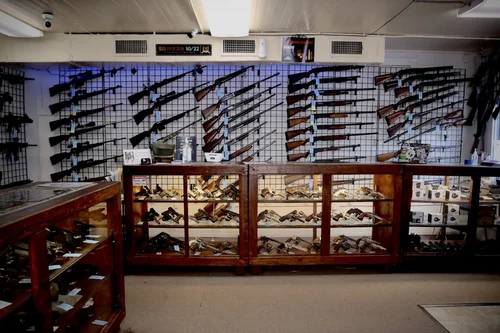 7 Top Gun Shops in Austin: Your Guide to the Best Firearms Dealers | Austin