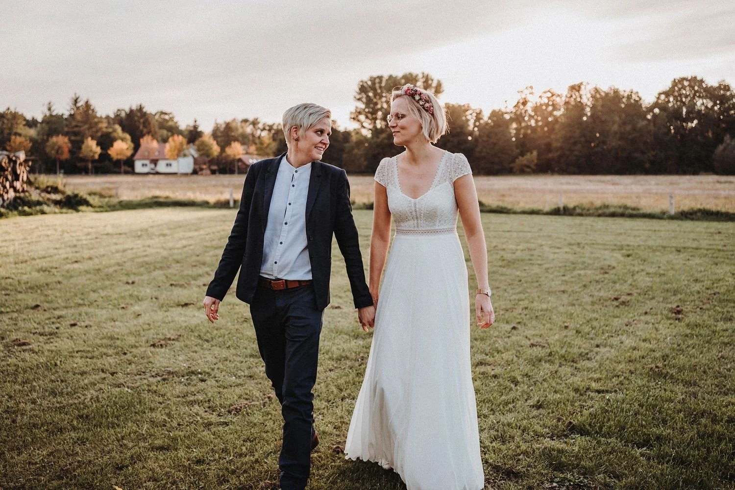 Queer elopements: Why safe spaces for LGBTQI+ couples are so important ...