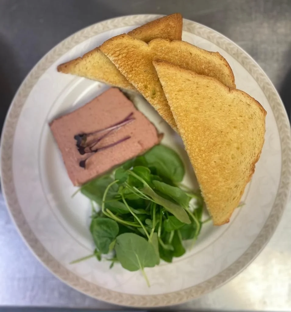 Our Food — Lakeside Kitchen and Bar