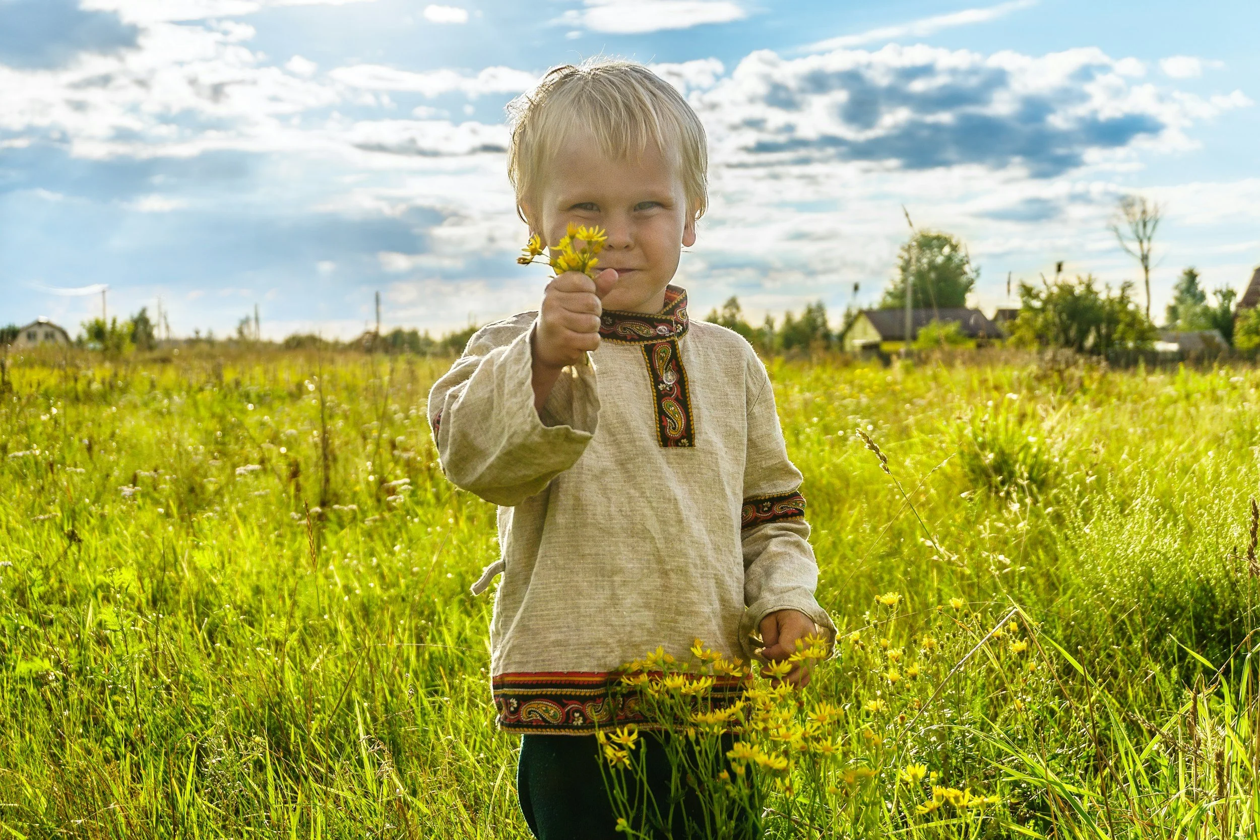 100 Gender-Neutral Baby Names You’ll Adore in 2025 — Tinies & Co