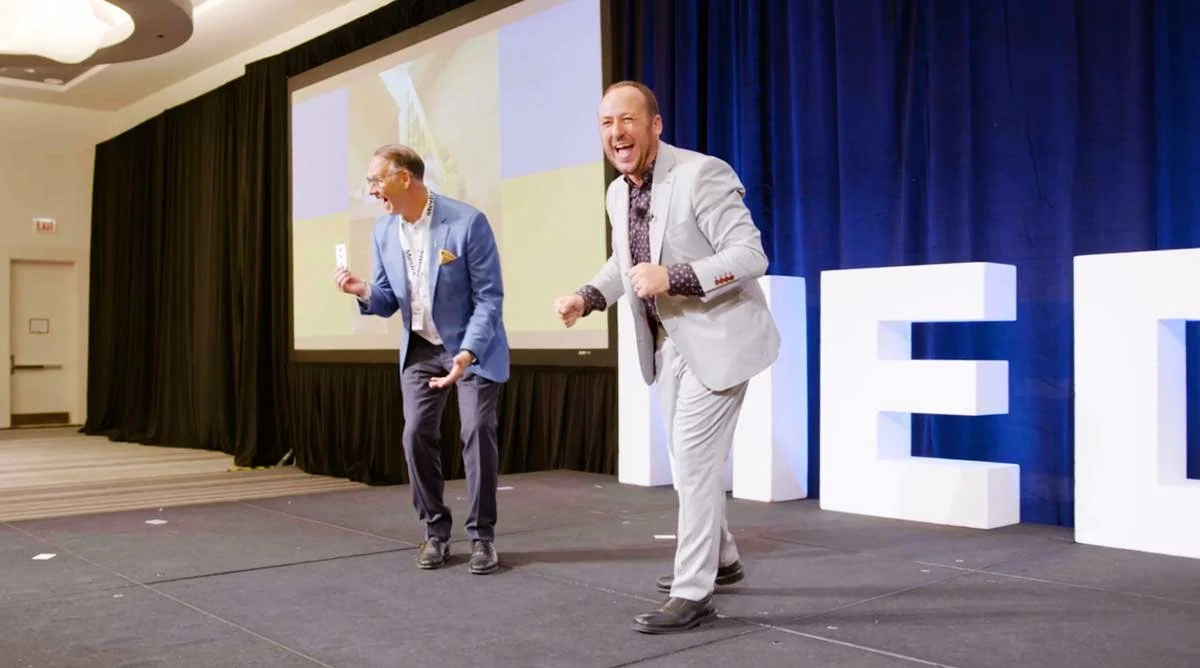 Hire a Magician for Corporate Events & Parties - See Magic Live