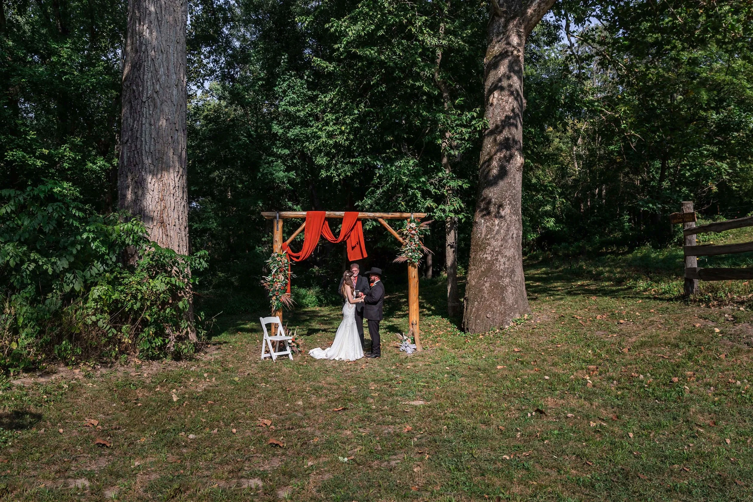 Crooked River Farm Weddings LLC