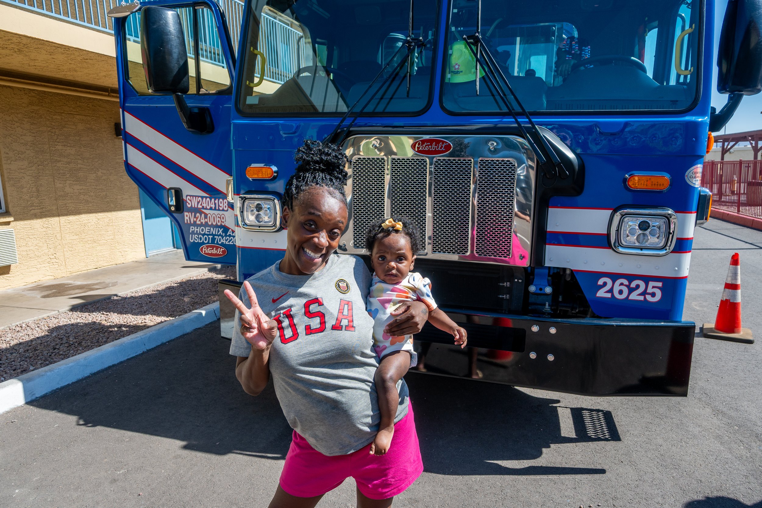 UMOM Moments: Spring, Volunteers, and More! — UMOM New Day Centers