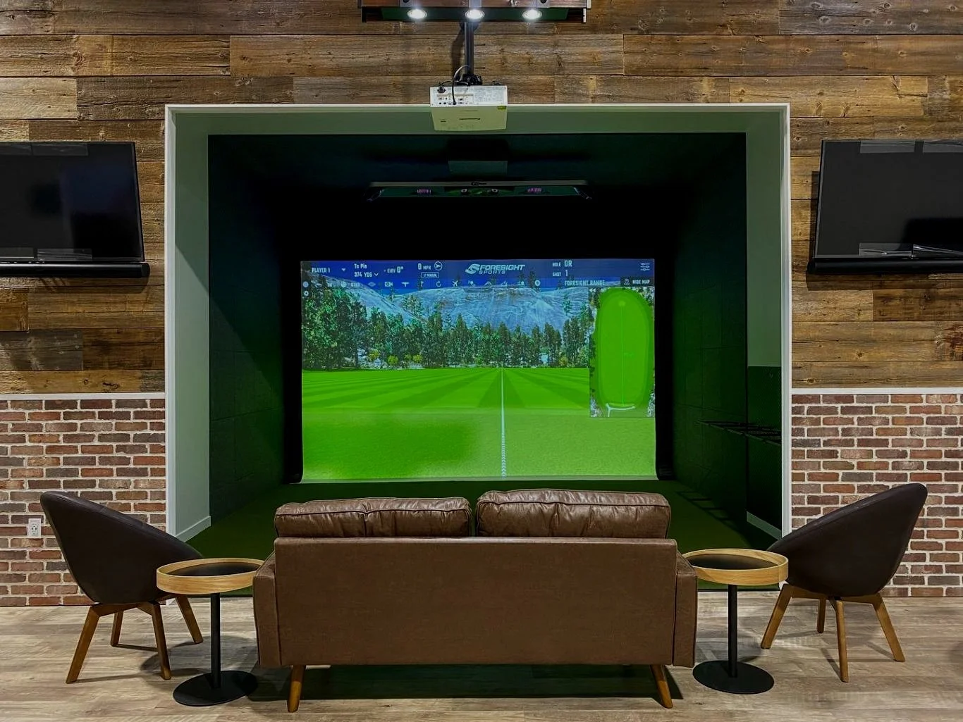 Studio Fore | Experience Indoor Golf Today