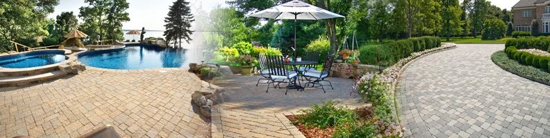 Techno-Bloc — Marshall Stone